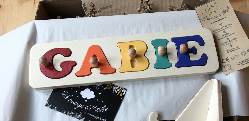 Les prénoms - Le Nuage d'Estelle les puzzles prénom en bois